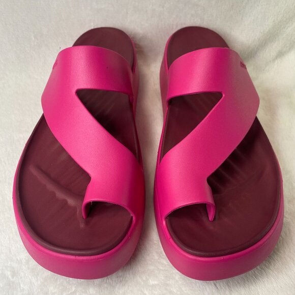 CROCS | Shoes | Crocs Womens Pink Getaway Platform Toe Loop Sandals Sz ...